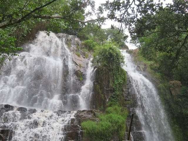 Karera Waterfalls & Ultimate Nile source tour in Rutana – Opatrip