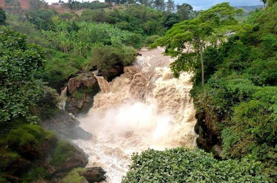 Karera Waterfalls & Ultimate Nile source tour in Rutana – Opatrip