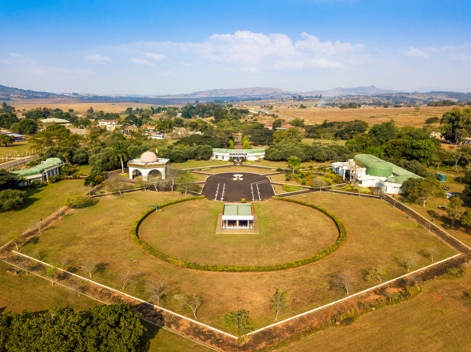 Romantic walking tour in Mbabane (Lobamba) – Opatrip