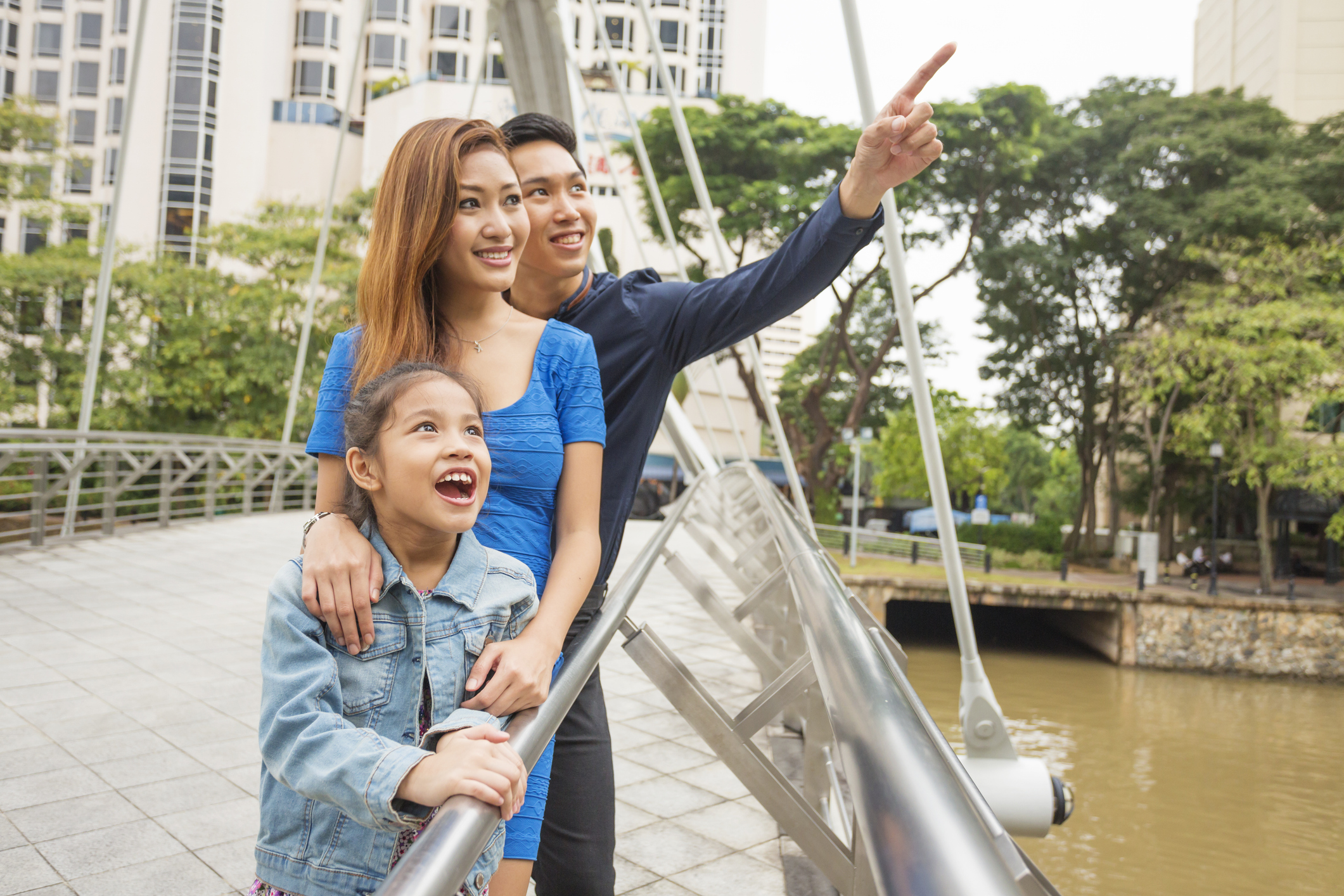 Singapore Family Explorers: Cultural & Natural Wonders Tour – Opatrip