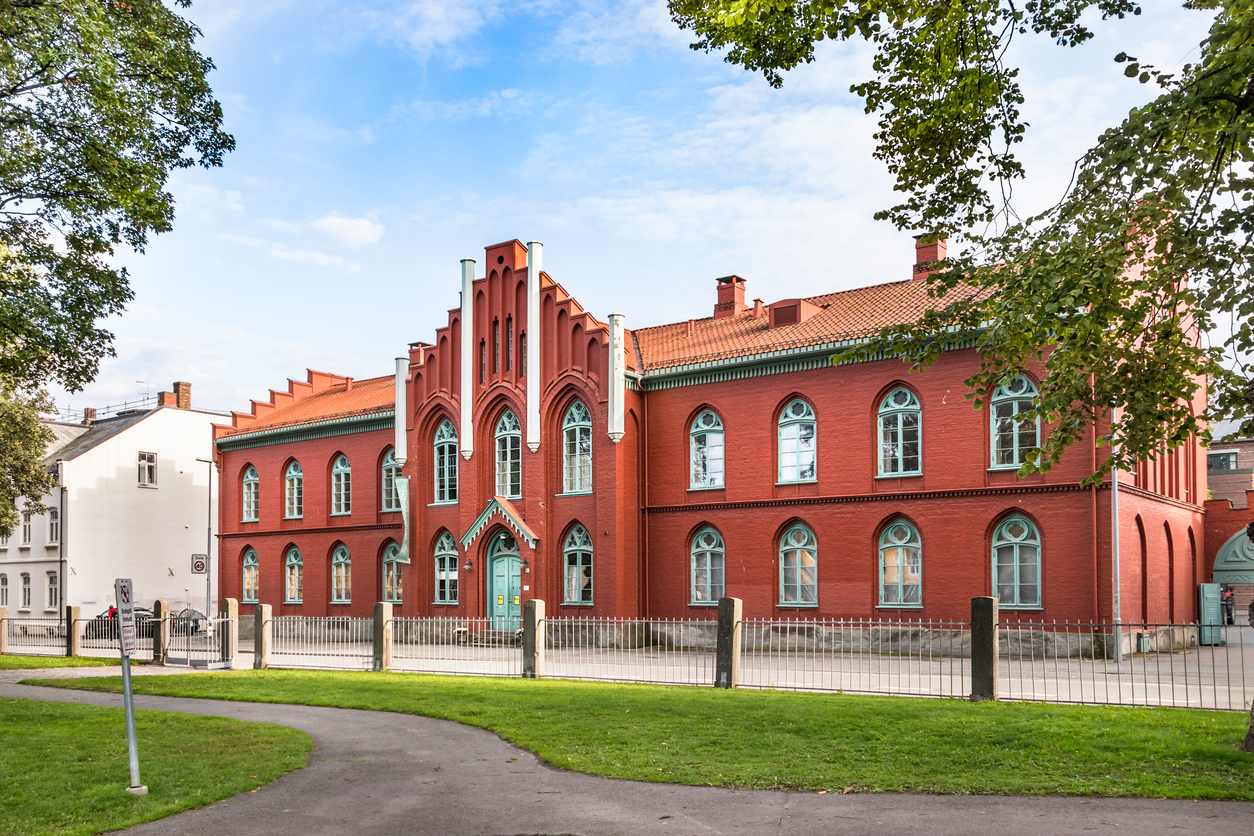 Trondheim Family Delights Private Walking Tour – Opatrip