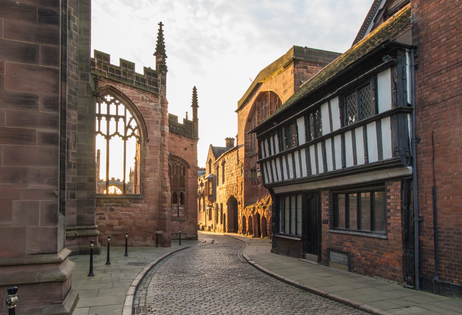 Discover Coventry’s Treasures: Private Walking Tour – Opatrip